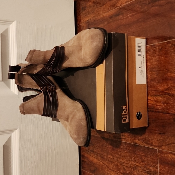 Diba | Shoes | Diba Dk Dust Boots Skyler | Poshmark